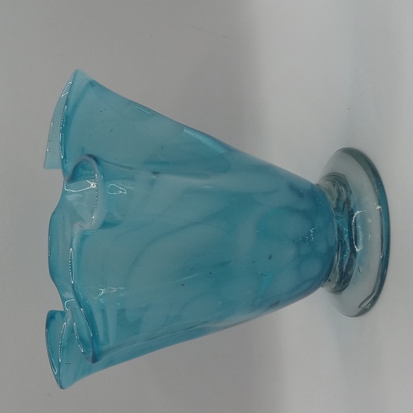 Accents | Vintage Hand Blown Art Ruffle Glass Vase Blue Swirl Fluted ...